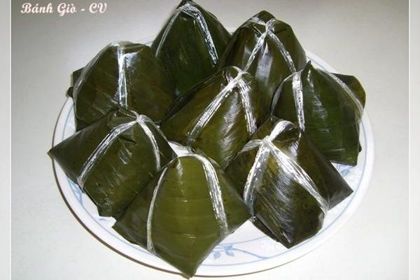 Pyramidal Rice Dumpling (Bánh giò nóng) - Cake - Vietnamese Recipes ...
