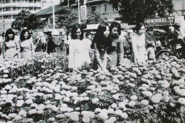 Saigon after 38 years of liberation - Vietnam in photos